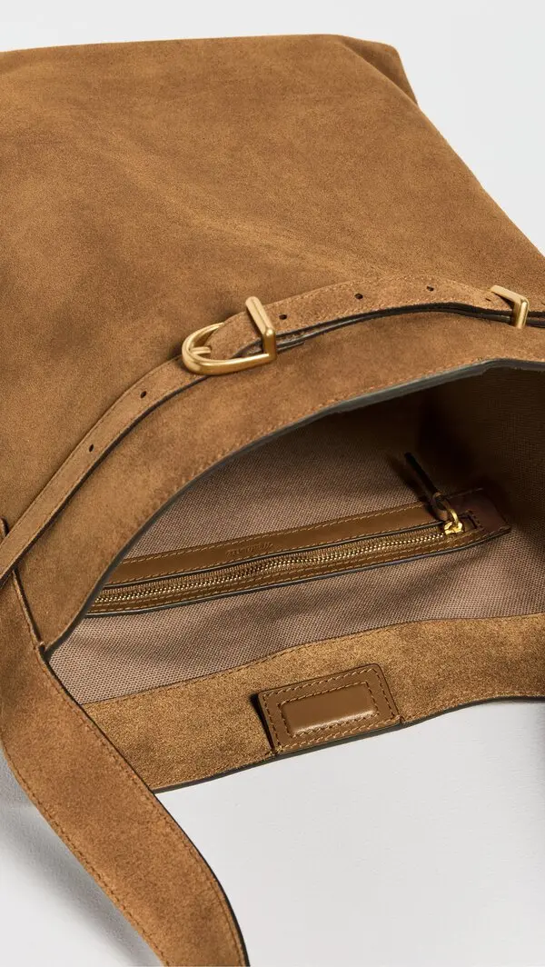 Madewell The Essential Belted Bucket Tote - Dried Acorn | Editorialist